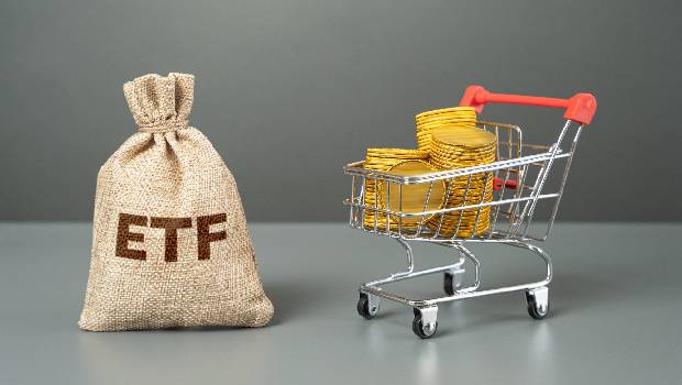 不是0056，這檔殖利率衝14％奪冠！00900、00929、00882...盤點41檔1月除息ETF：8％配息這樣賺 - 今周刊