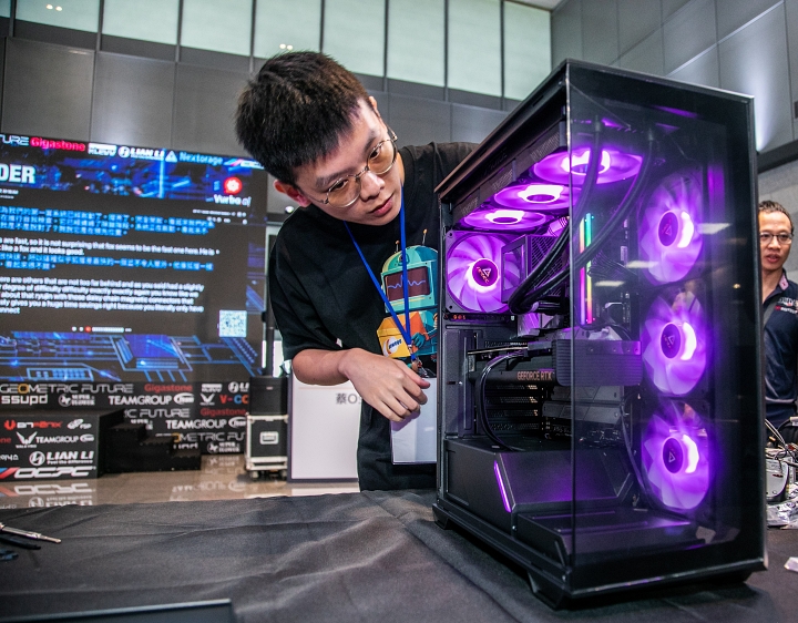 2024 COMPUTEX 圓滿落幕 Newegg PC Builder組裝大賽，展現玩家對電腦組裝的熱情與創意 - 今周刊