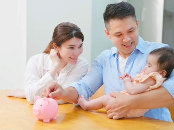 4年前幫孩子躉繳的100萬儲蓄險，利息只有1.85％....解約改買台灣50(0050)，趕12月配息可行嗎？ - 今周刊