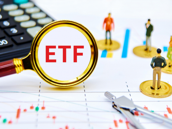 00919、00918、00922...6檔ETF除息前買進日，撞期00940募集截止日！投資小白這樣配「無腦領息」 - 今周刊